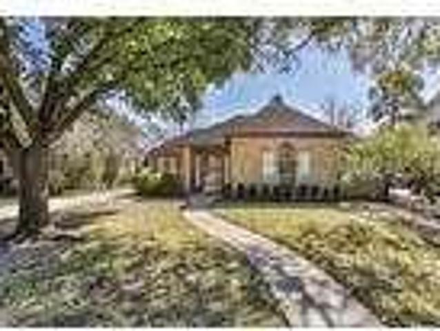 3 bedroom in Houston TX 77066