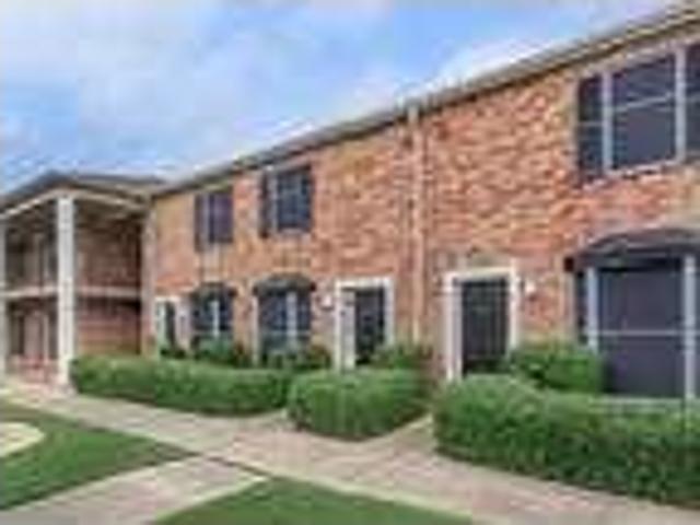 3 bedroom in Houston TX 77074