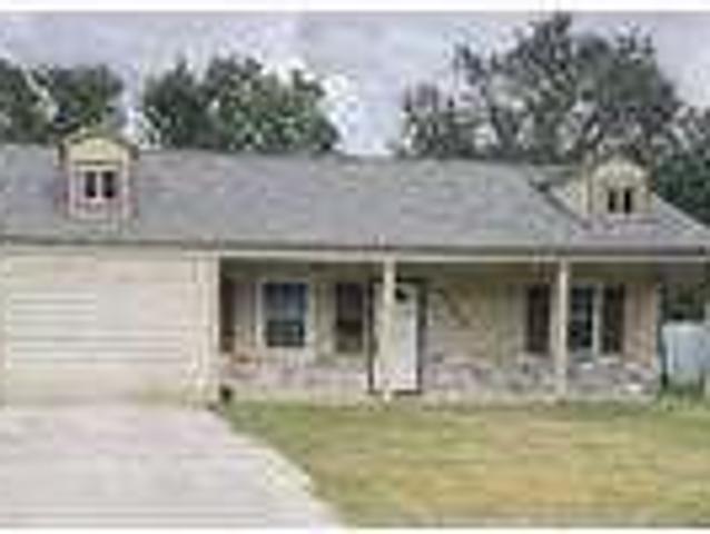 3 bedroom in Houston TX 77029