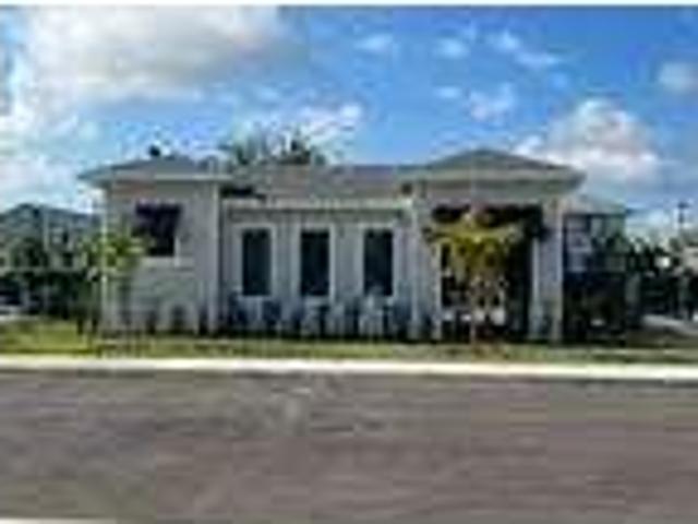 3 bedroom in Homestead FL 33034
