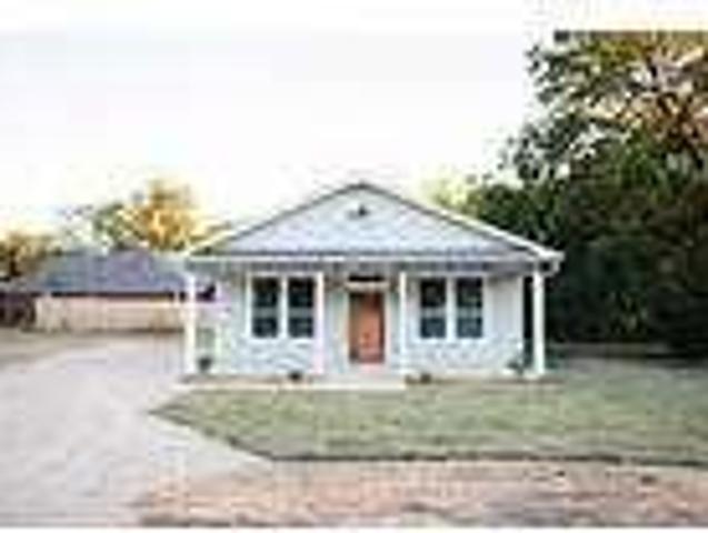 3 bedroom in Honey Grove TX 75446
