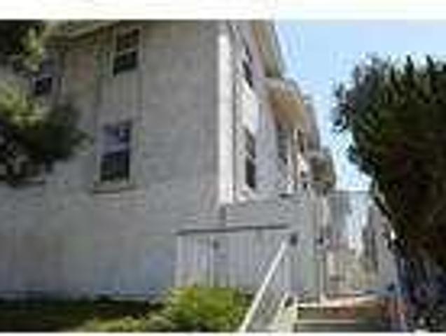 3 bedroom in Harbor City CA 90710