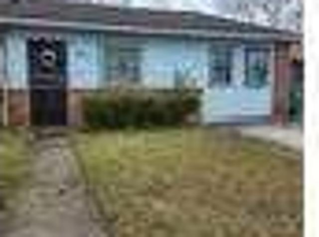 3 bedroom in Harvey LA 70058