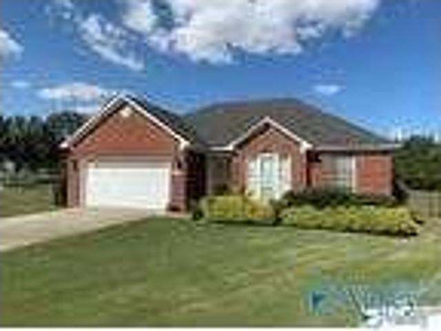3 bedroom in Huntsville AL 35811