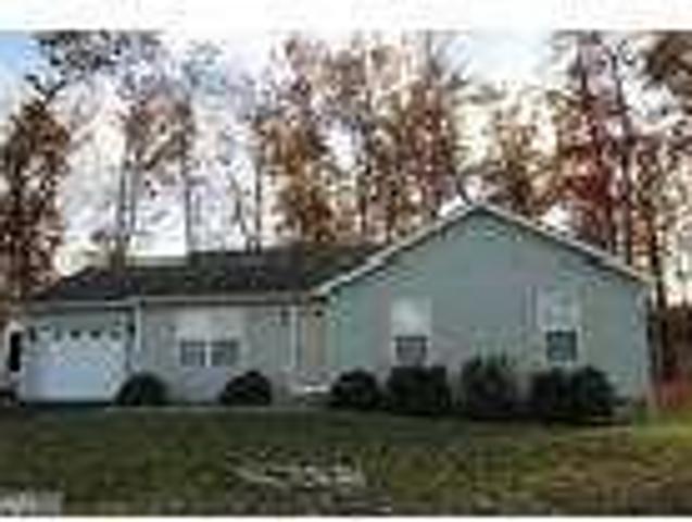 3 bedroom in Inwood West Virginia 25428