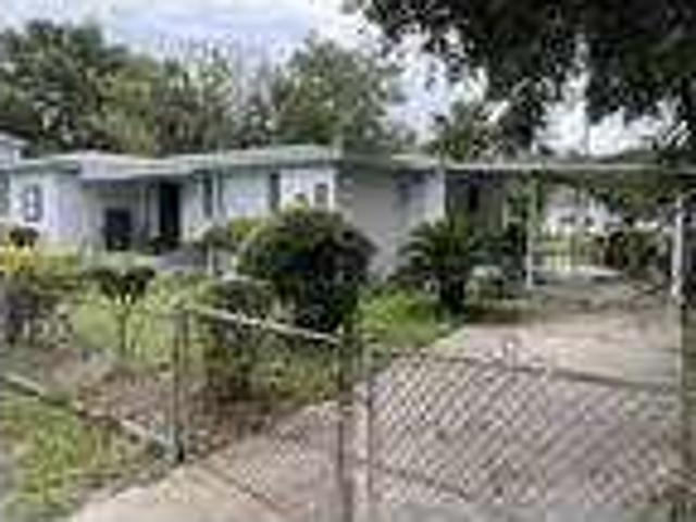 3 bedroom in Jacksonville Florida 32206