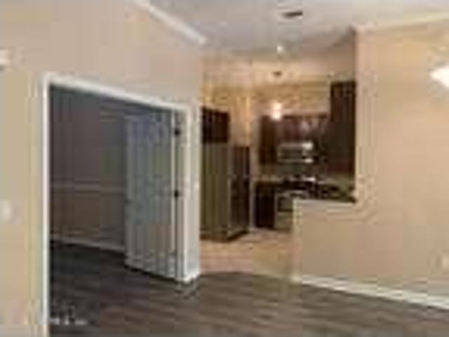 3 bedroom in Jacksonville Florida 32224