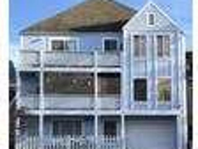 3 bedroom in Oakland California 94607