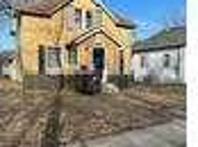 3 bedroom in Oelwein IA 50662