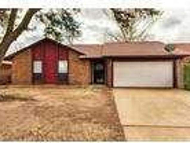 3 bedroom in Oklahoma City OK 73114