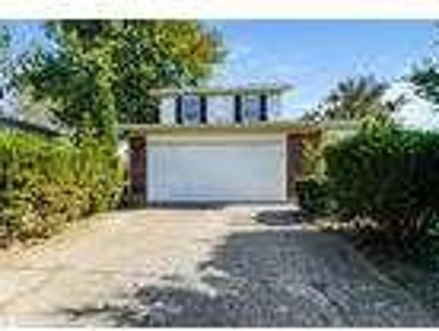 3 bedroom in Louisville KY 40220