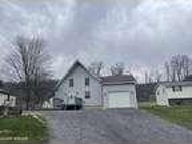 3 bedroom in Loganton PA 17747