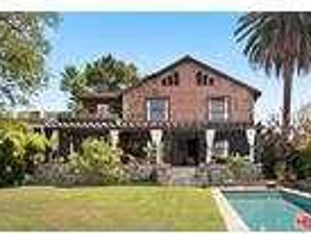 3 bedroom in Los Angeles CA 90026
