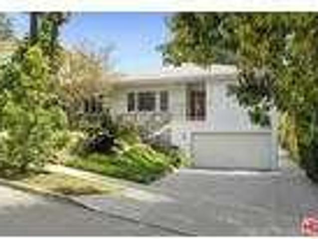 3 bedroom in Los Angeles CA 90027