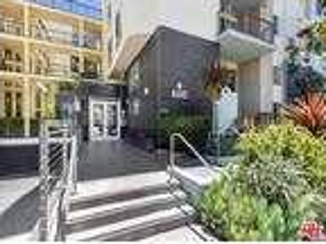 3 bedroom in Los Angeles CA 90036