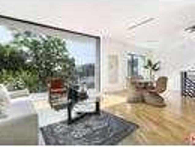 3 bedroom in Los Angeles CA 90041