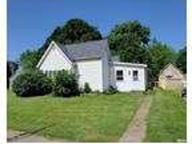 3 bedroom in La Harpe Illinois 61450