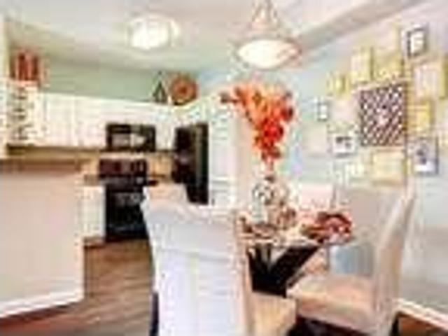 3 bedroom in Lakewood CO 80235