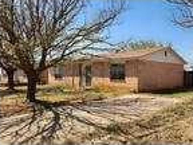 3 bedroom in Lamesa TX 79331