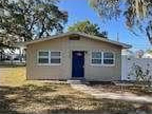 3 bedroom in Largo FL 33773