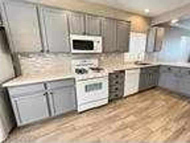 3 bedroom in Las Vegas NV 89139