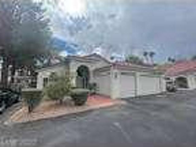 3 bedroom in Las Vegas Nevada 89107