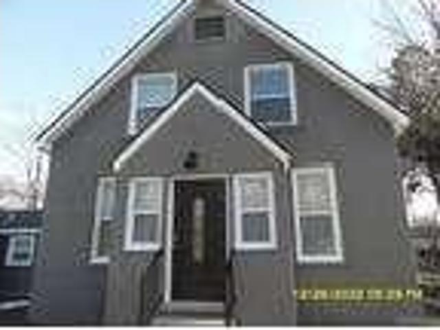 3 bedroom in Livonia MI 48152