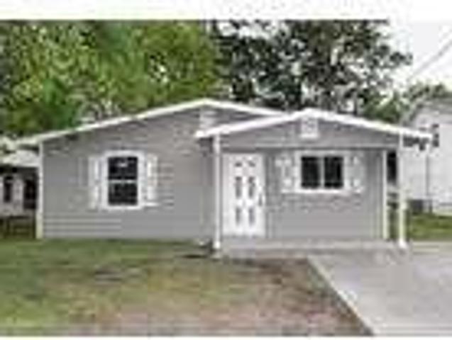 3 bedroom in Moss Point MS 39563