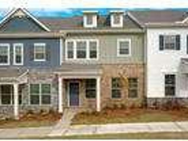 3 bedroom in Matthews NC 28104