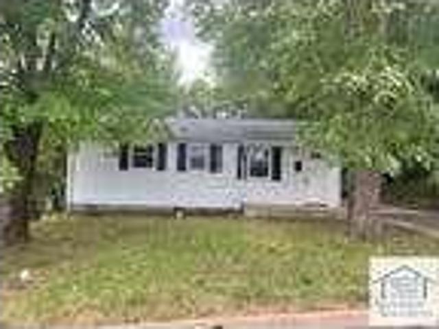 3 bedroom in Martinsville VA 24112