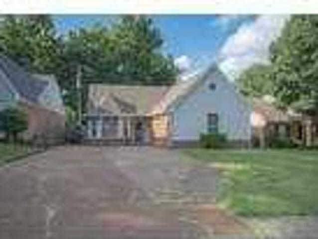 3 bedroom in Memphis Tennessee 38016