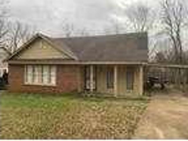 3 bedroom in Memphis Tennessee 38127