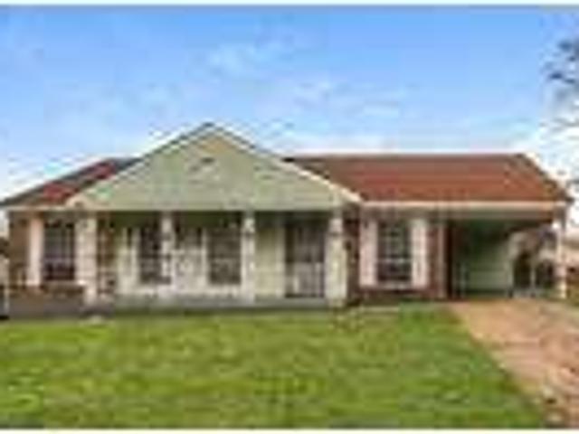 3 bedroom in Memphis Tennessee 38127