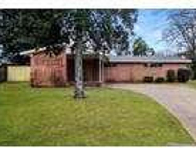3 bedroom in Memphis TN 38118
