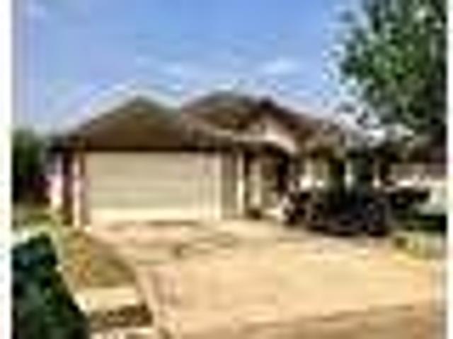 3 bedroom in Mercedes TX 78570