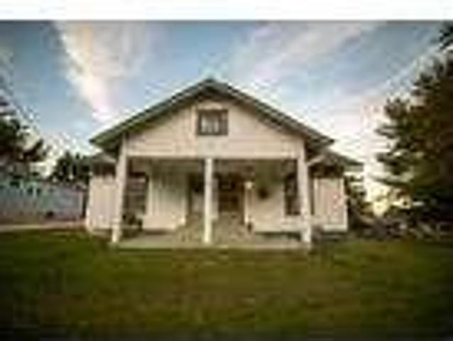 3 bedroom in Mitchell IN 47446