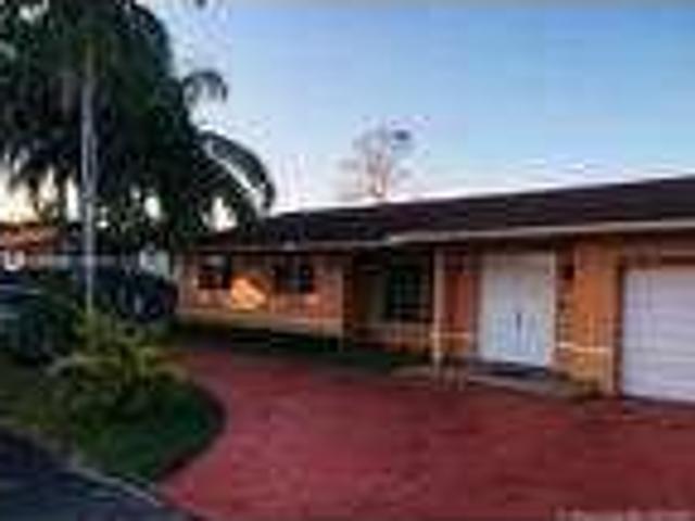 3 bedroom in Miami Florida 33174