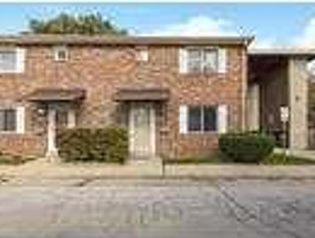 3 bedroom in Milwaukee WI 53223