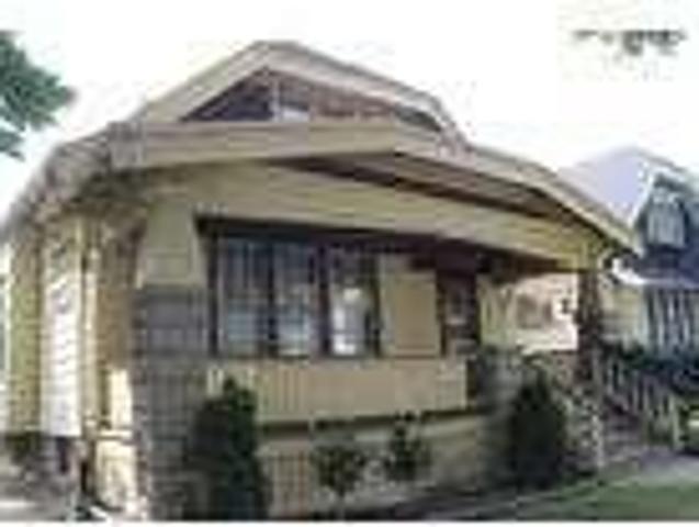 3 bedroom in Milwaukee Wisconsin 53206