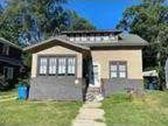 3 bedroom in Muskegon Heights Michigan 49444