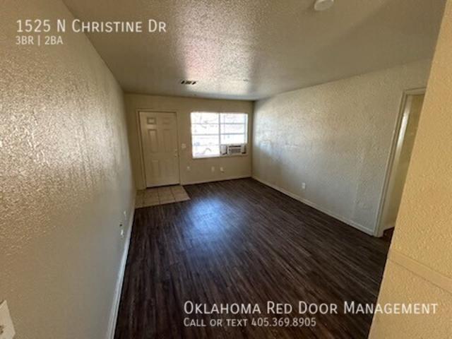 3 Bedroom in MWC Move in Ready!