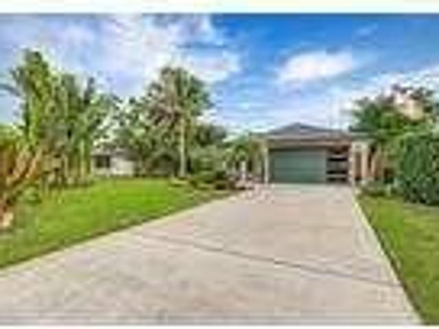 3 bedroom in Naples FL 34112