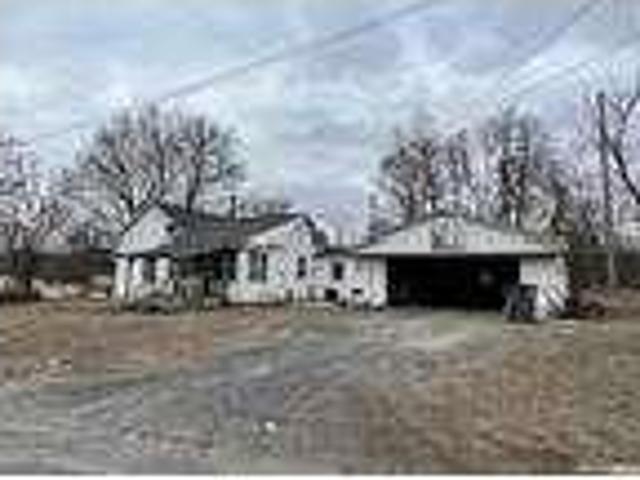 3 bedroom in New Boston IL 61272