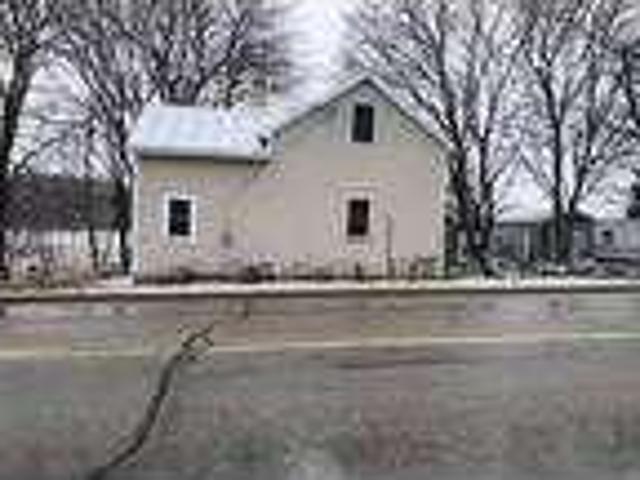 3 bedroom in New Holstein Wisconsin 53061