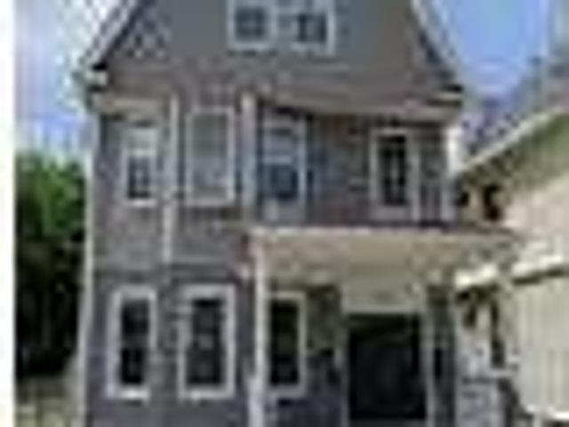 3 bedroom in Newark New Jersey 07108