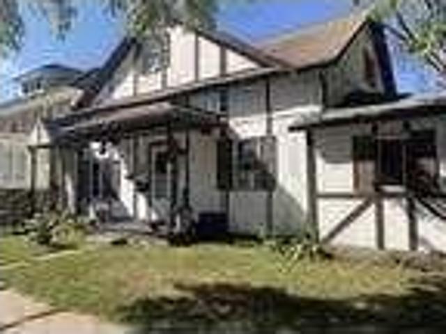 3 bedroom in Savanna Illinois 61074