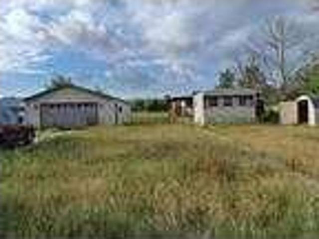 3 bedroom in Savanna Illinois 61074