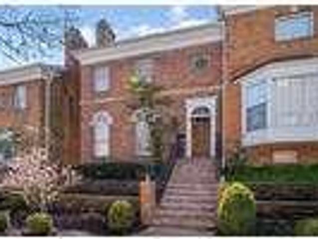3 bedroom in Saint Louis MO 63105