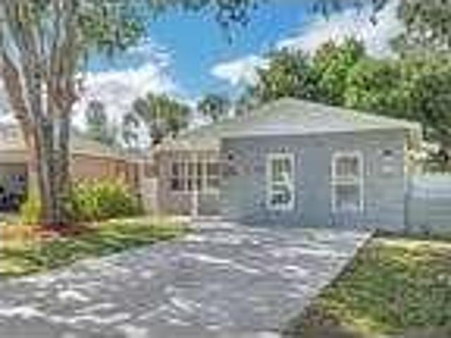 3 bedroom in Saint Petersburg Florida 33703
