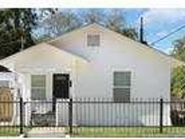 3 bedroom in San Antonio TX 78211